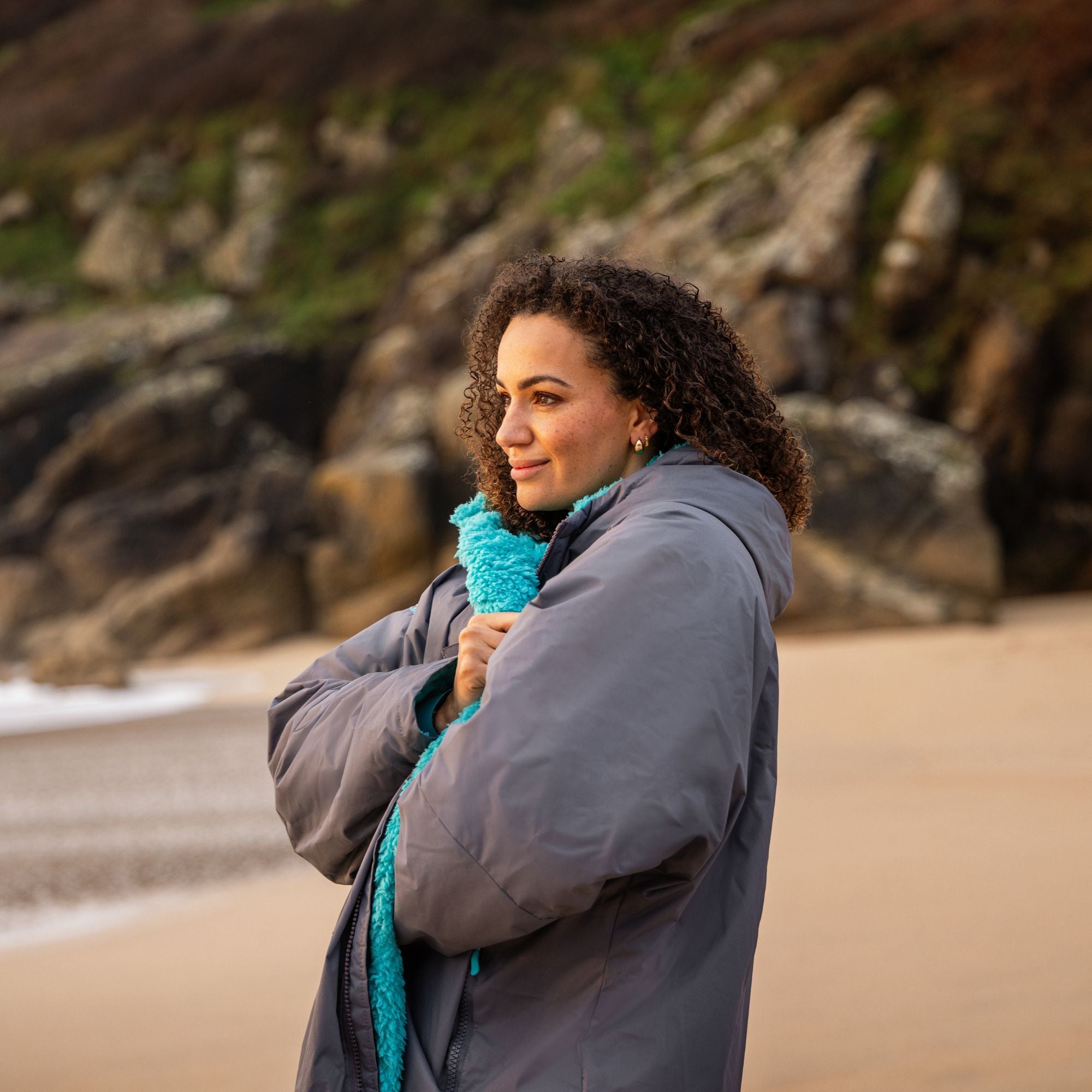 Adult Changing Robe - Grey | Surf Accessories | Osprey