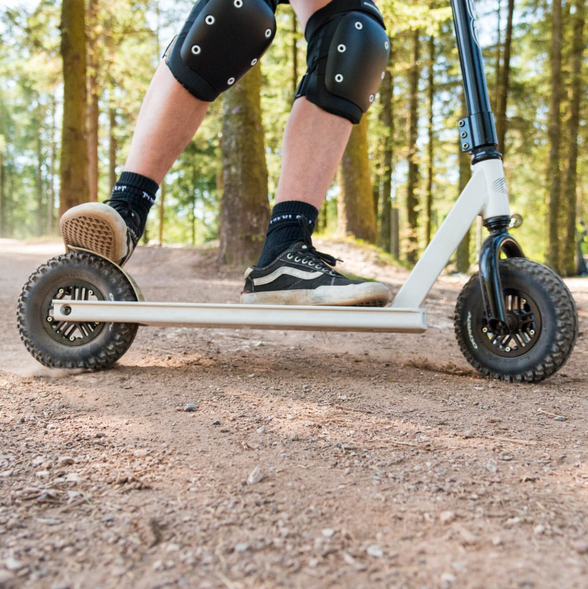 Dirt Scooters - White || Off Road Sports | Osprey